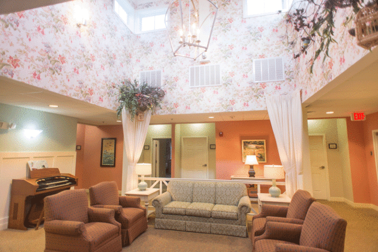 Beautiful community rooms for resident use, visits, and functions ...